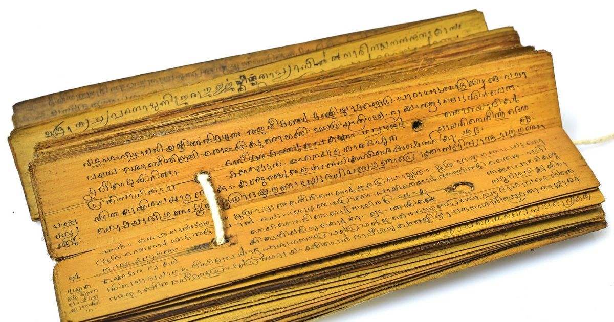 Visitbali - The Fun Of Learning Balinese Script At The Karangasem ...