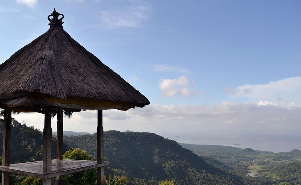 Visitbali - Enjoying The Visual Delight From The Top Of Putung Hill