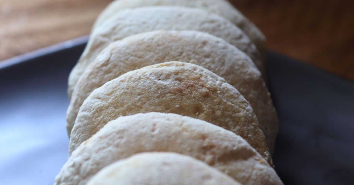 Visitbali - Bagiak Cakes, Healthy And Cheap Balinese Snack