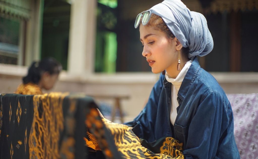 Visitbali - Learn To Make Batik In The Tohpati Cultural Village