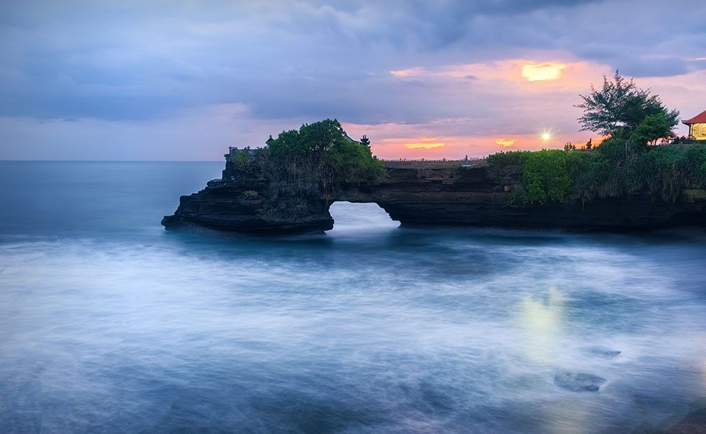 Visitbali - Pura Batu Bolong, A Magical Beauty In Tabanan Regency