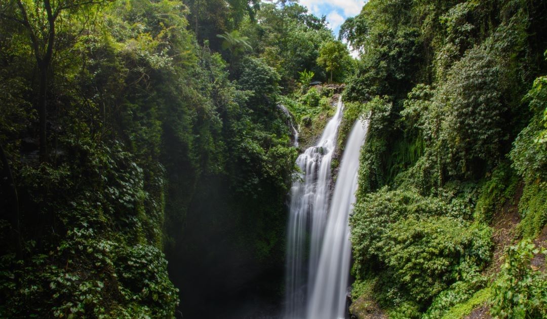 Visitbali - Feeling The Fresh Waterfall In The Middle Of A Forest