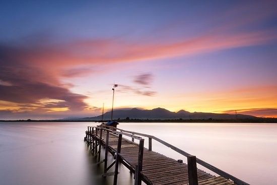 Visitbali - Witnessing The Beautiful Sunrise On Karang Sewu Beach